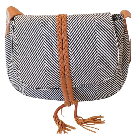 Noonday Collection | Bags | Noonday Collection Bag Boho Messenger Bag ...